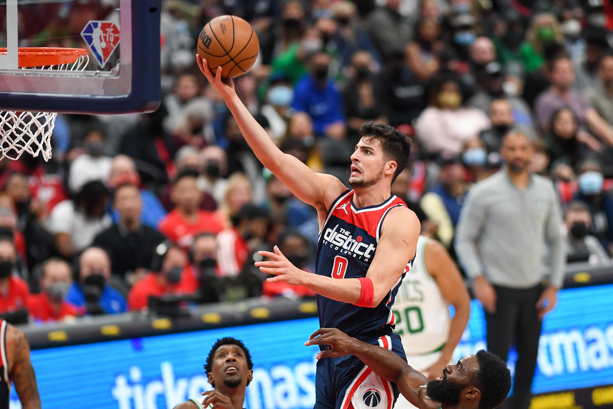 Avdija Shines on Defense as Wizards Continue to Win - WCP