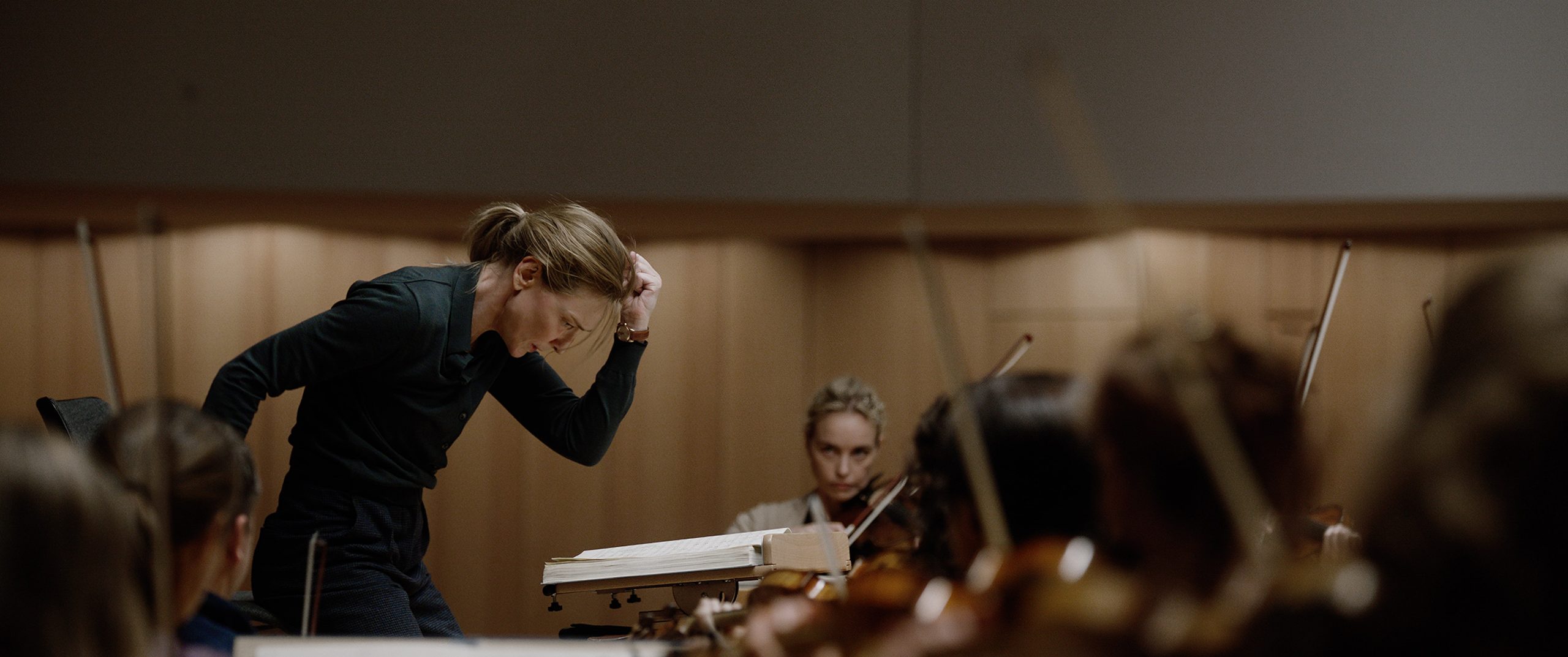 TÁR Is the Tricky Story That Allows Viewers Space to Observe a Person ...