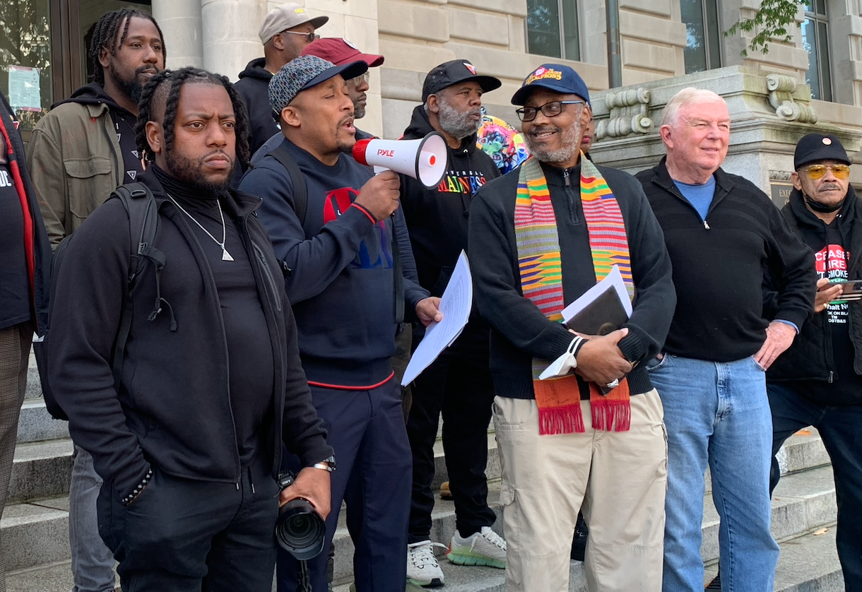Why is Megaphone-Wielding Vince Gray Admirer Robert Brannum Attempting ...
