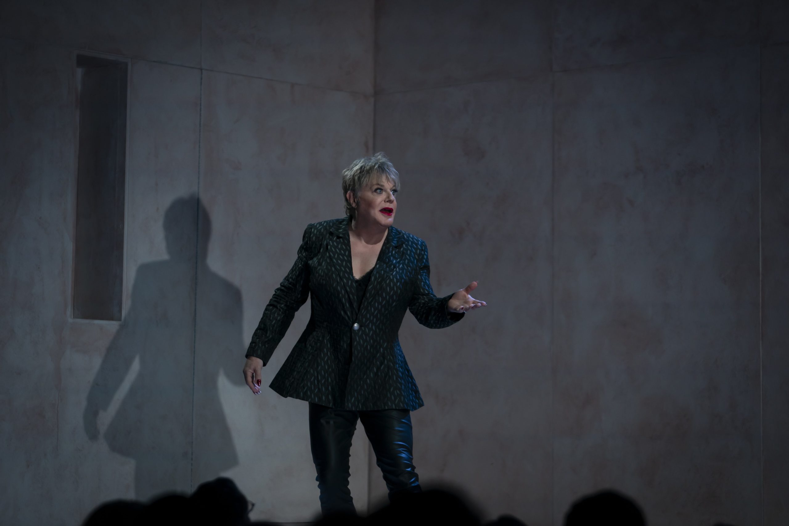 Eddie Izzard Embodies The Tragedy of Hamlet - Washington City Paper
